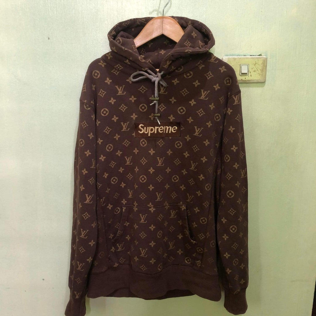 Supreme x LV, Men's Fashion, Coats, Jackets and Outerwear on Carousell