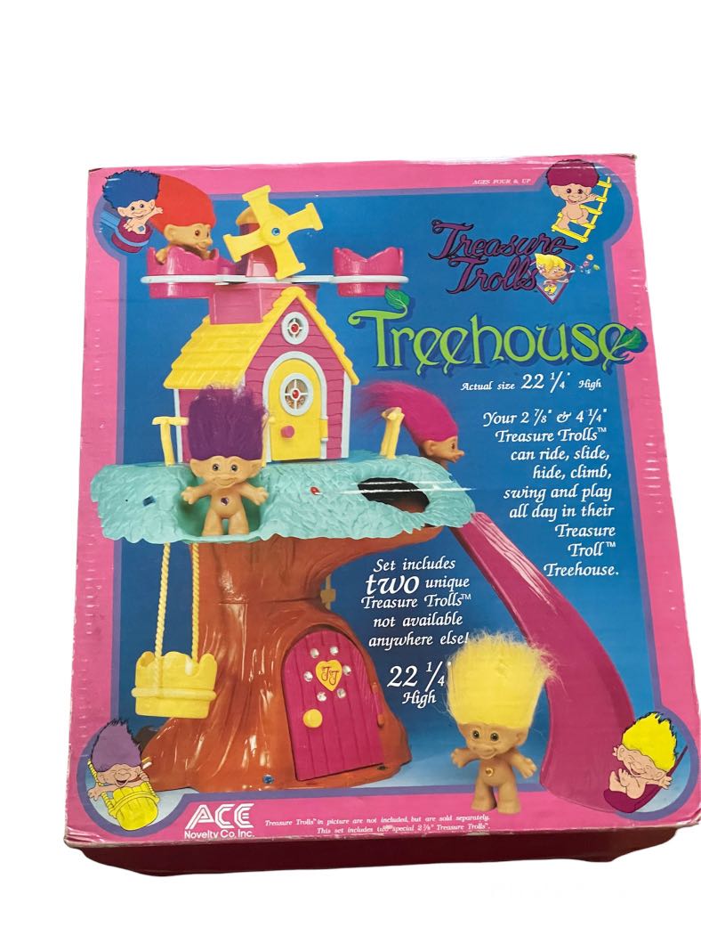 Treasure trolls treehouse, Hobbies & Toys, Toys & Games on Carousell