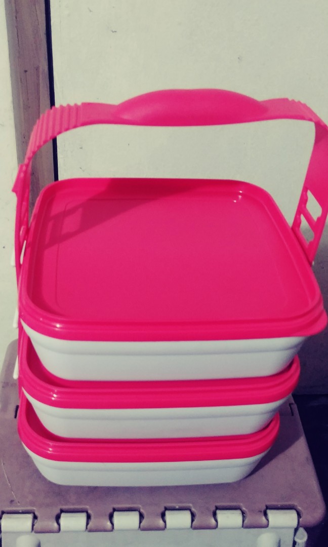 Tupperware, Furniture & Home Living, Kitchenware & Tableware, Food ...