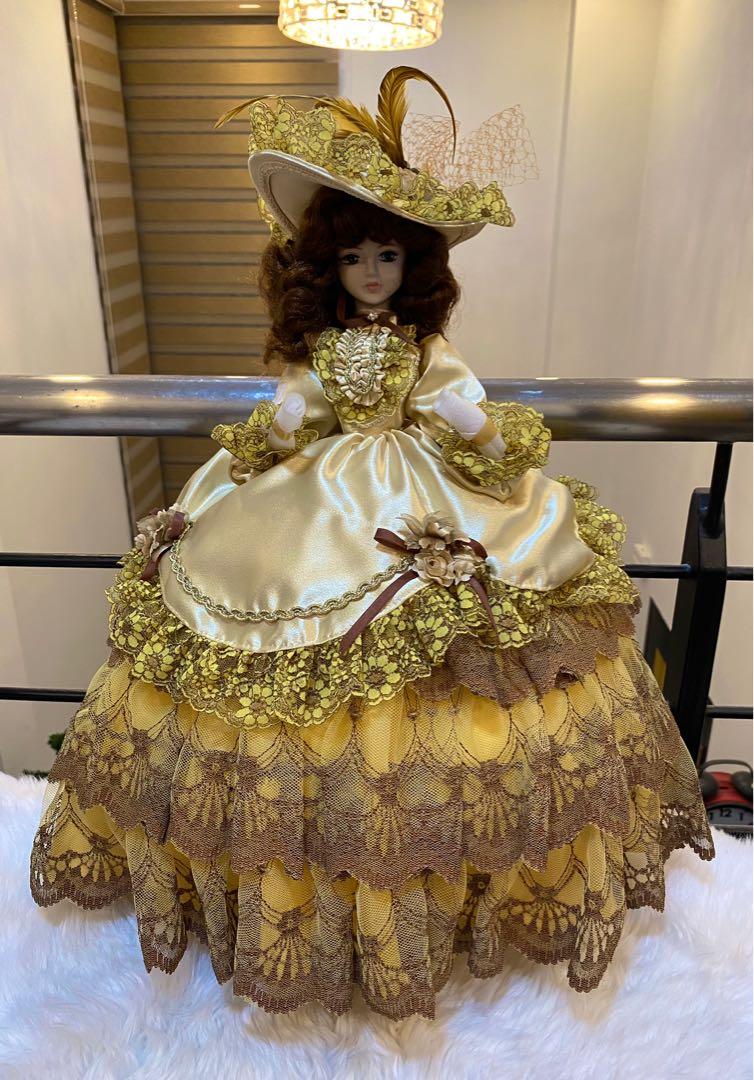 Vintage European dolls, Hobbies & Toys, Toys & Games on Carousell