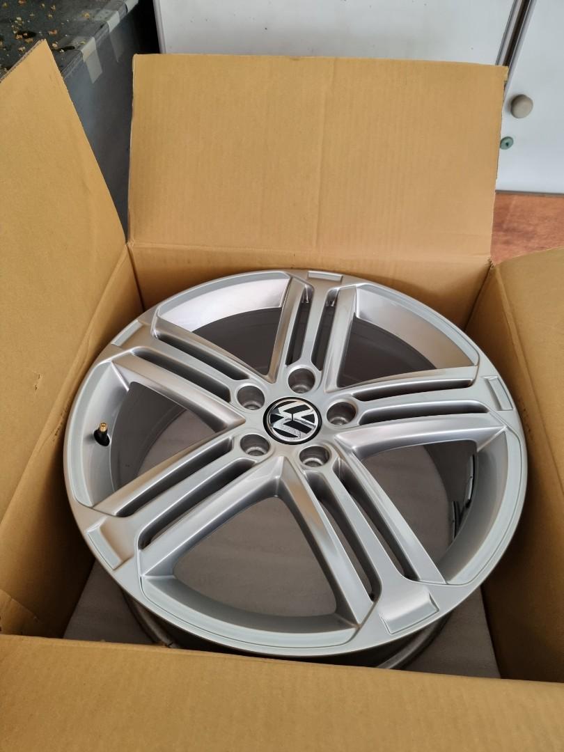 18" Volkswagen MK6 Golf R Original Rims, Car Accessories, Tyres & Rims ...