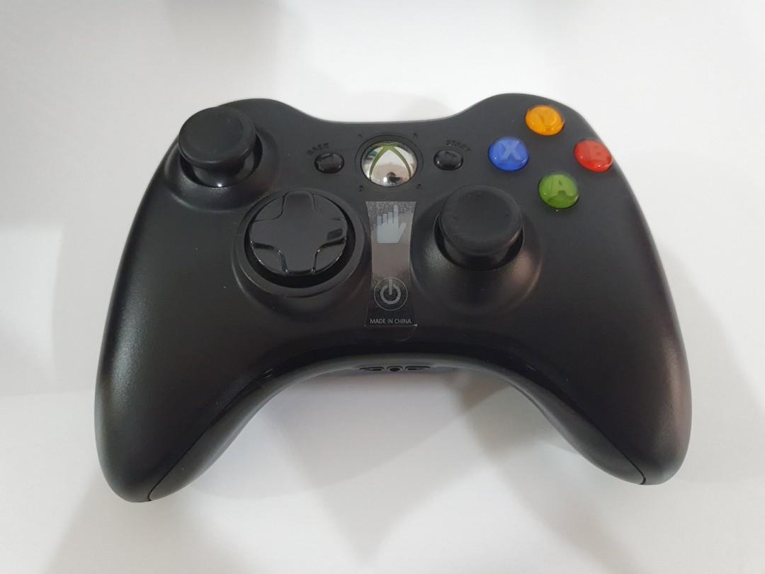 Xbox 360 250 GB with Kinect and 1 remote controller and few games ...