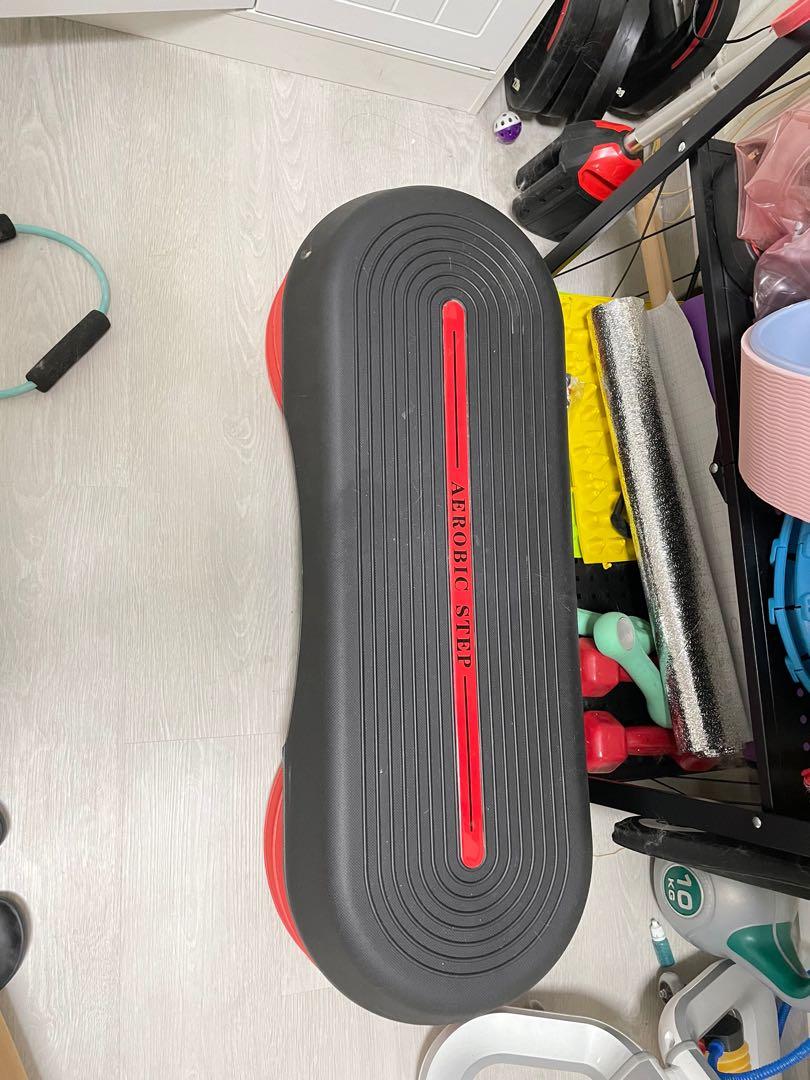 Aerobic stepping board, Sports Equipment, Exercise & Fitness, Weights ...