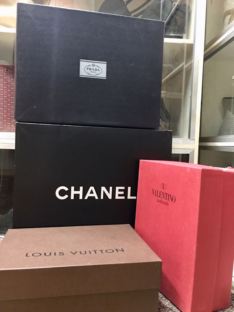 Authentic box, Luxury, Accessories on Carousell