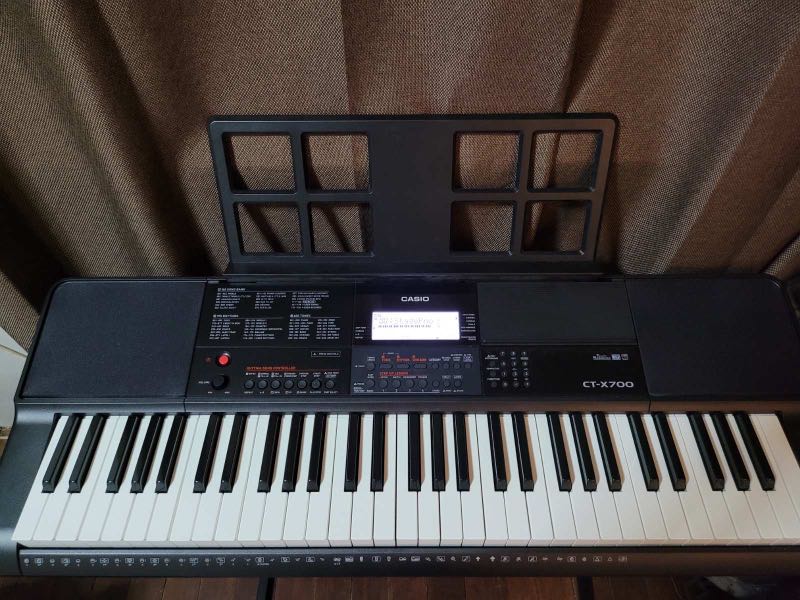 Casio Organ (Piano) Model: CT-X700, Hobbies & Toys, Music & Media ...
