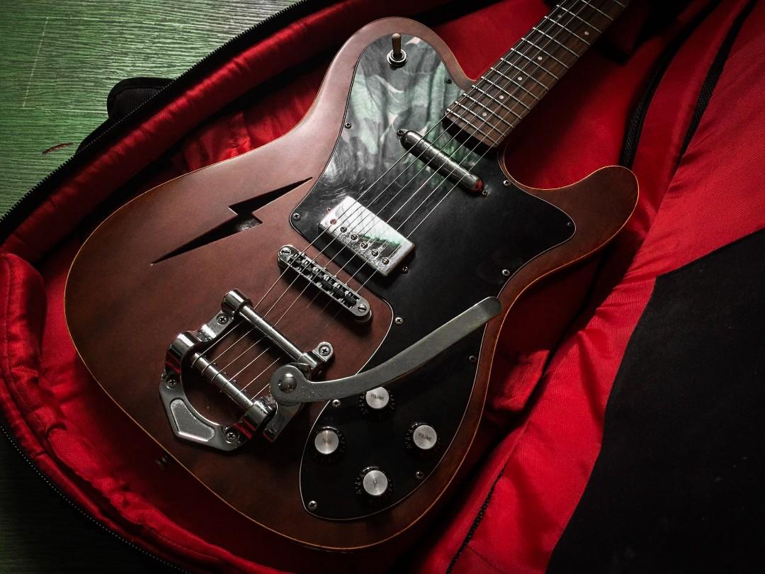 D&D T-rex mong alcaraz signature model(upgraded), Hobbies & Toys, Music ...