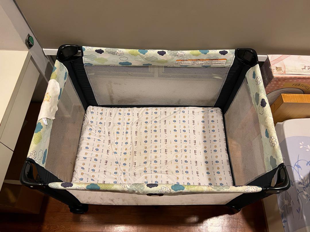 To bless: Graco playpen & rocker, Babies & Kids, Baby Nursery & Kids ...