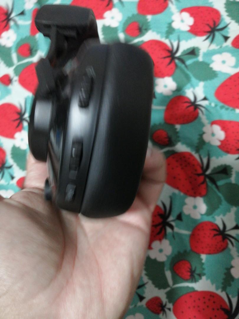 Jbl Quantum 400 with both wires, Audio, Headphones & Headsets on Carousell