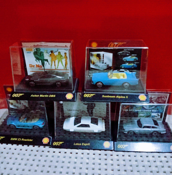 JAMES BOND 007 CARS ( SHELL COLLECTION ), Hobbies & Toys, Collectibles ...