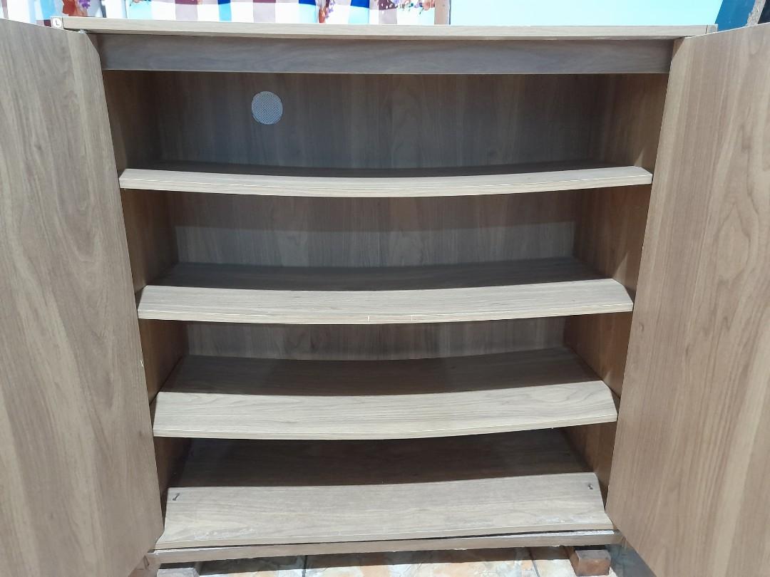 Lemari rak, Perabotan Rumah di Carousell
