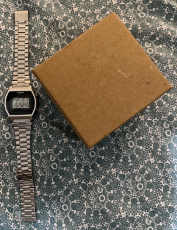 Original Casio Watch w/ box, Luxury, Watches on Carousell