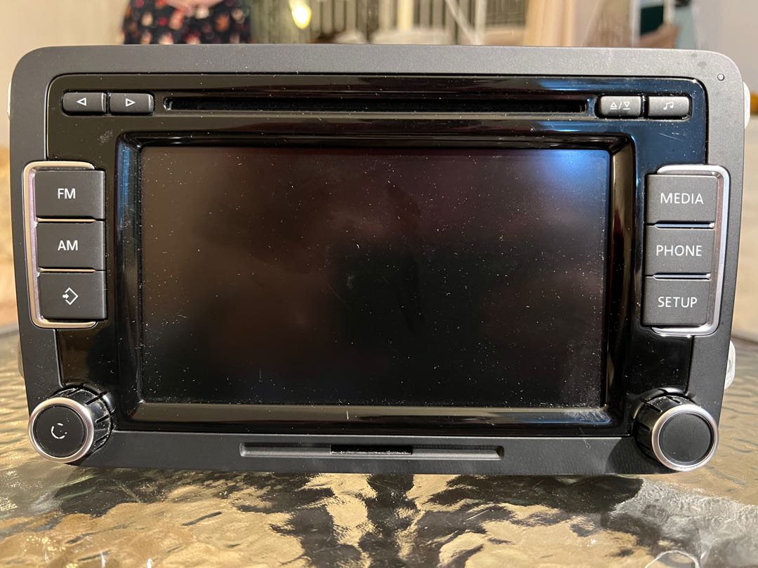 Original VW Jetta Car Head Unit (Radio), Auto Accessories on Carousell