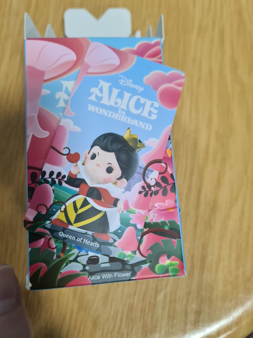 Popmart alice in wonderland, Hobbies & Toys, Toys & Games on Carousell