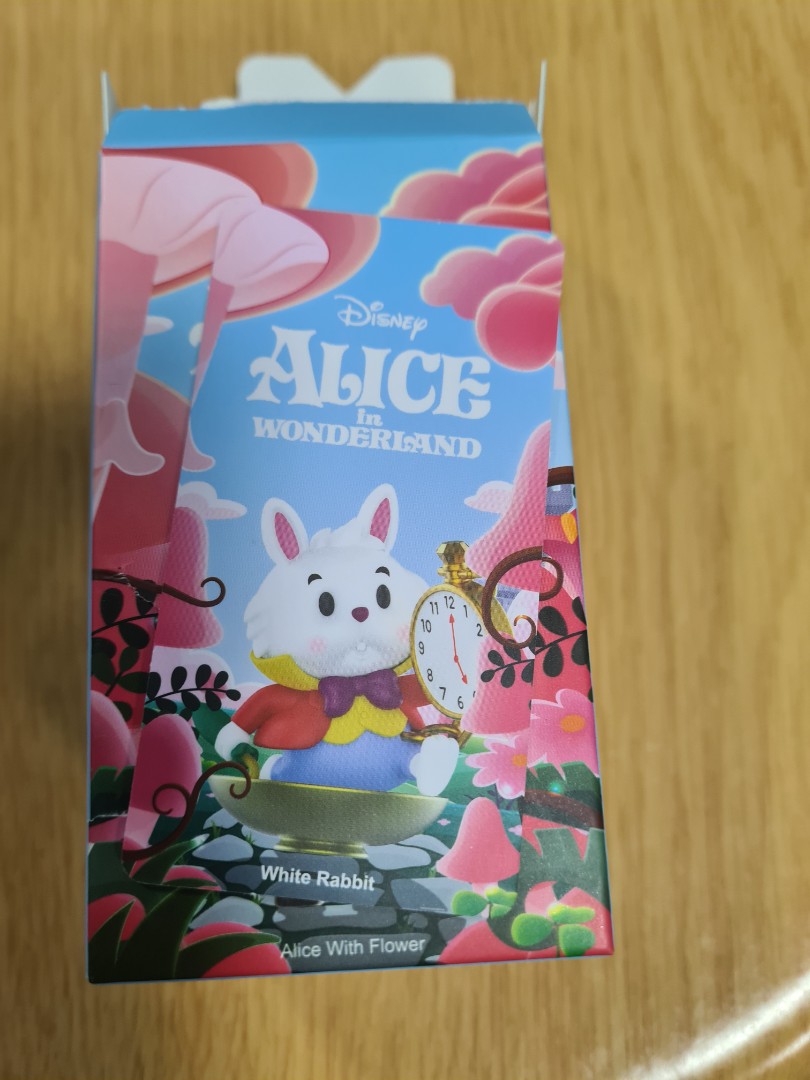 Popmart alice in wonderland, Hobbies & Toys, Toys & Games on Carousell