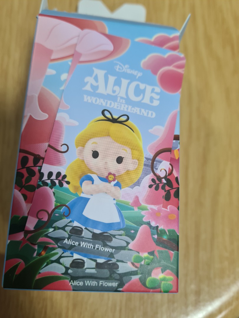 Popmart Alice in wonderland, Hobbies & Toys, Toys & Games on Carousell