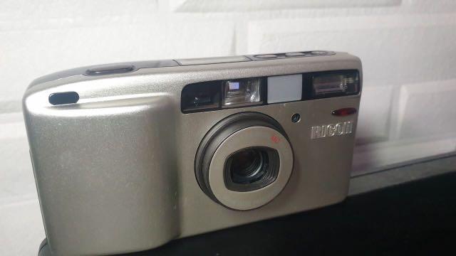 Ricoh R1s 35mm Film Camera (Point & Shoot), Photography, Cameras on ...