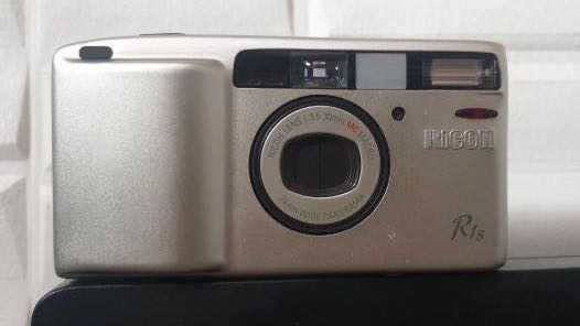 Ricoh R1s 35mm Film Camera (Point & Shoot), Photography, Cameras on ...