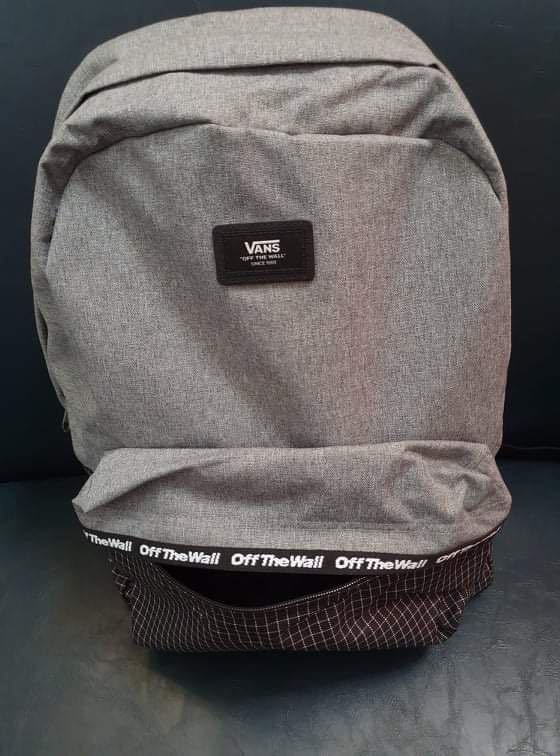 Vans Laptop Backpack, Men's Fashion, Bags, Backpacks on Carousell