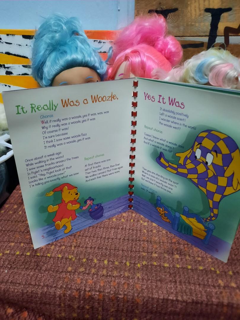 Winnie the pooh sing along, Hobbies & Toys, Books & Magazines ...