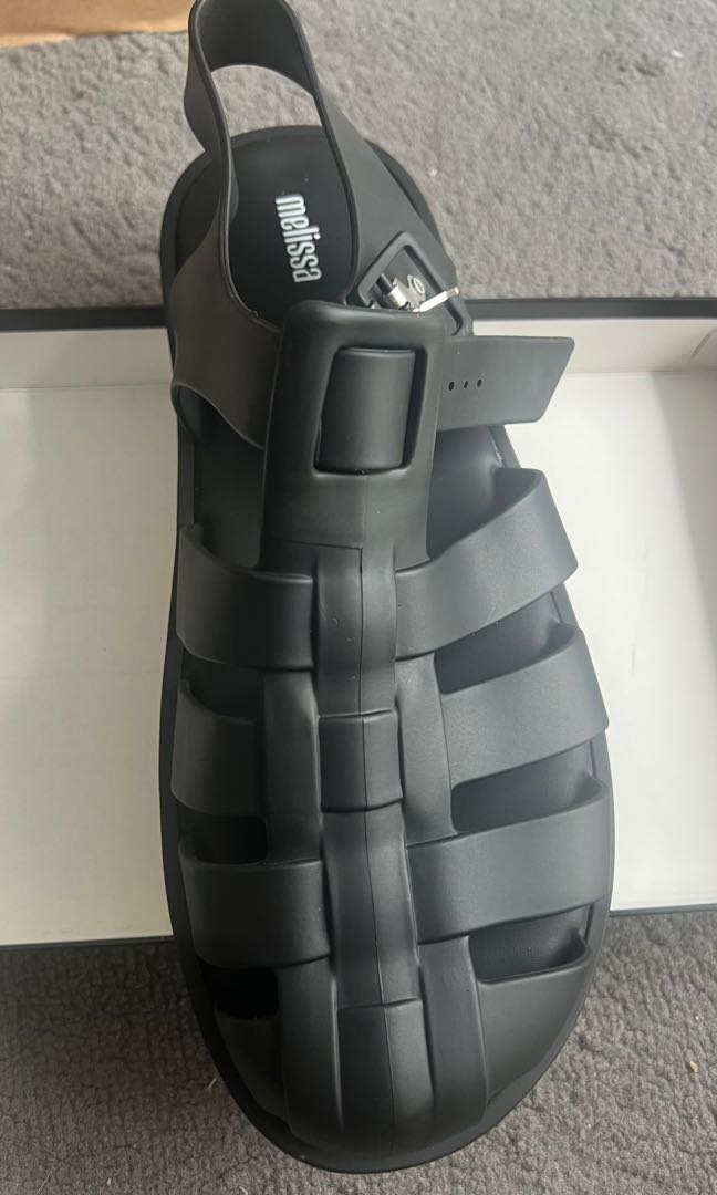 Brand new MELISSA GINGER (Black), Men's Fashion, Footwear, Casual shoes ...