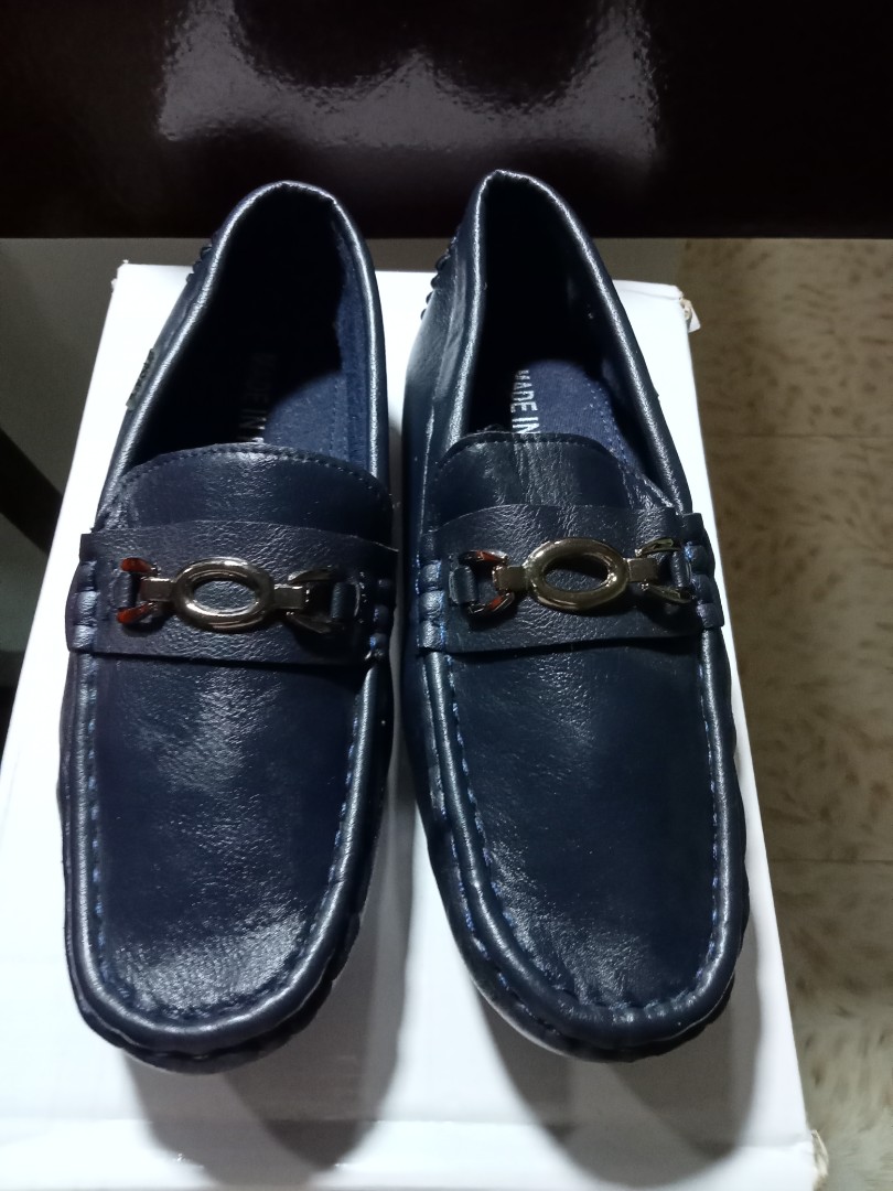 Dark blue leather shoes, Men's Fashion, Footwear, Dress Shoes on Carousell