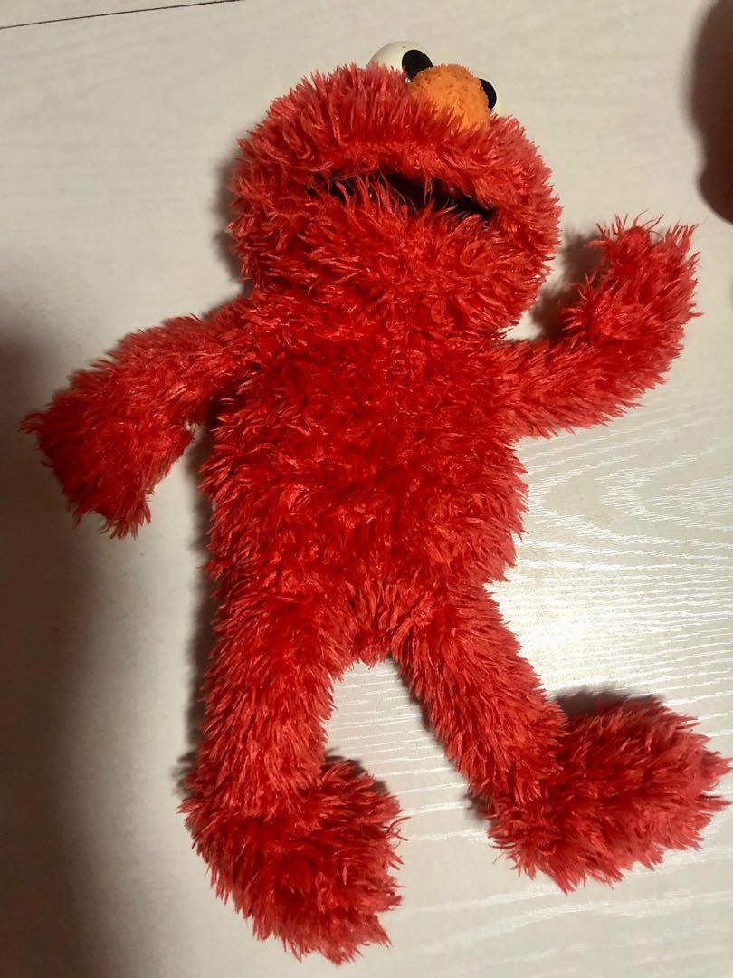Elmo puppet, Babies & Kids, Infant Playtime on Carousell