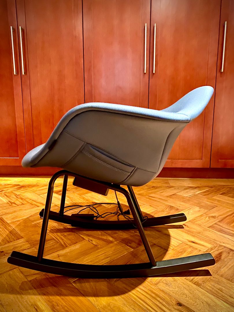For sale Synca Kauri Massage Rocking Chair (Brand New), Health ...