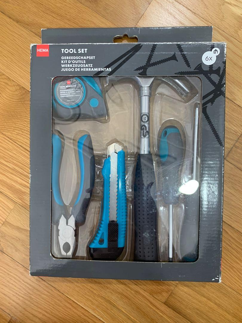 Handy tool set, Furniture & Home Living, Home Improvement ...