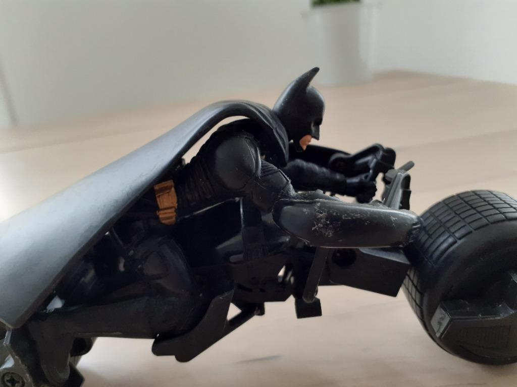 Mattel The Dark Knight Bat Pod with Batman, Hobbies & Toys, Toys ...