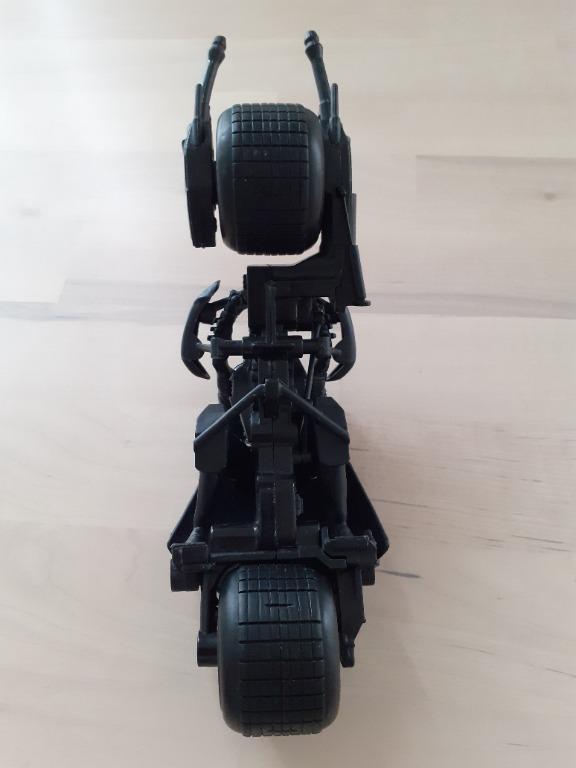 Mattel The Dark Knight Bat Pod with Batman, Hobbies & Toys, Toys ...
