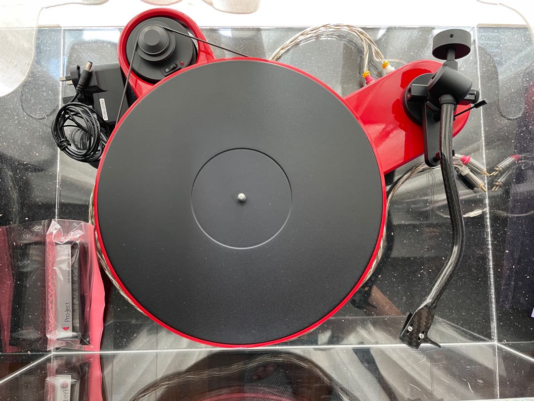 Pro-ject RPM 3 Carbon (Red), Audio, Other Audio Equipment on Carousell