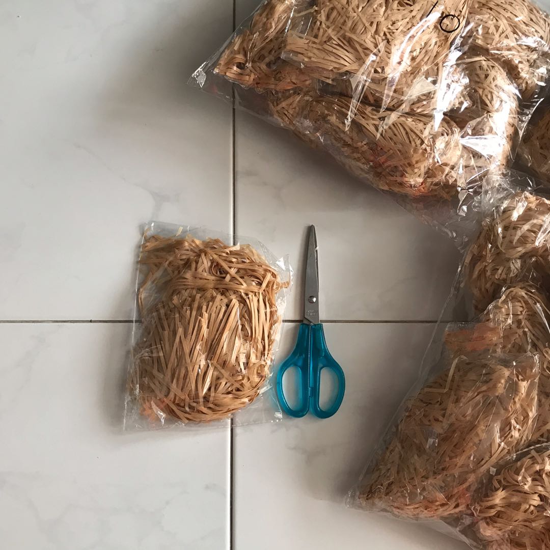 Rafia Raffia Shredded Paper Fillers Brown Khaki for Wrapping Gift ...