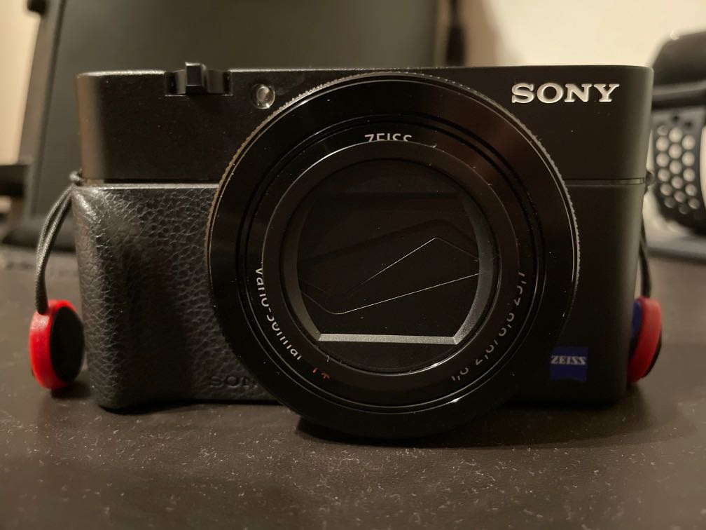 Sony RX100V, Photography, Cameras on Carousell