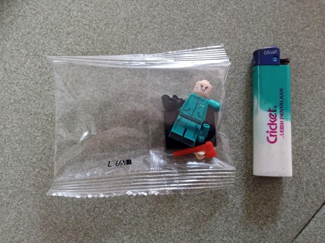 Squid Game Lego Building Blocks, Player Number 218 With Weapon ...