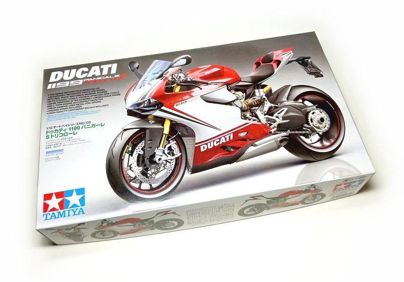 TAMIYA 1/12 Ducati 1199 Panigale S Tricolore Scale Model Racing Bike ...