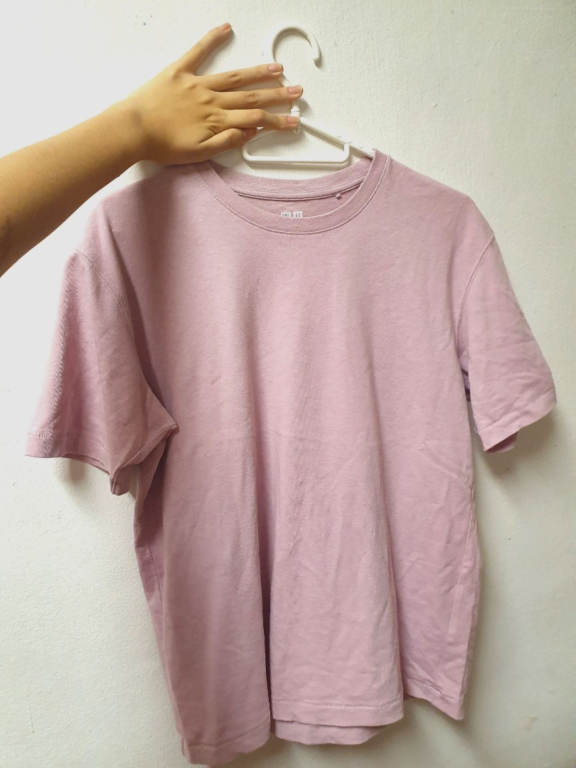 uniqlo blush pink tshirt, Women's Fashion, Tops, Shirts on Carousell