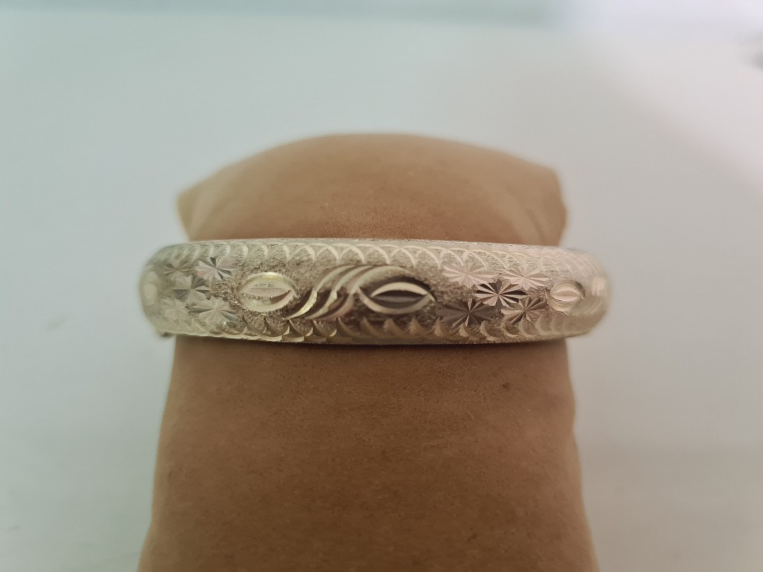 Vintage Chinese Silver Bangle, Hobbies & Toys, Memorabilia ...