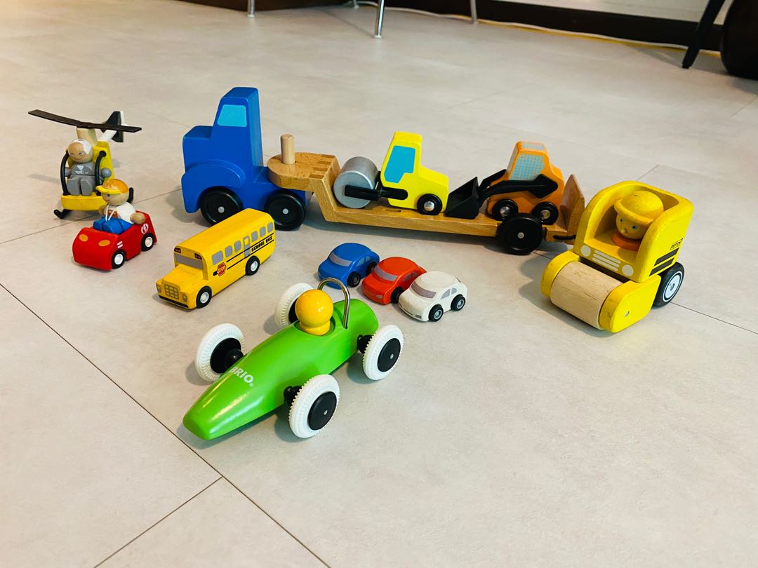 Wooden car tracks bus vehicles set, Hobbies & Toys, Toys & Games on ...