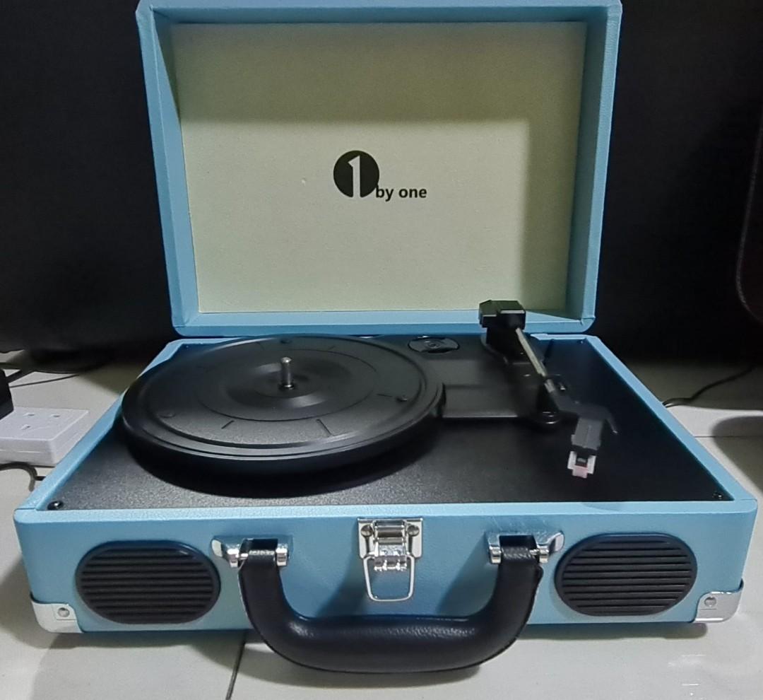 1by one Vintage Turntable, Audio, Portable Music Players on Carousell