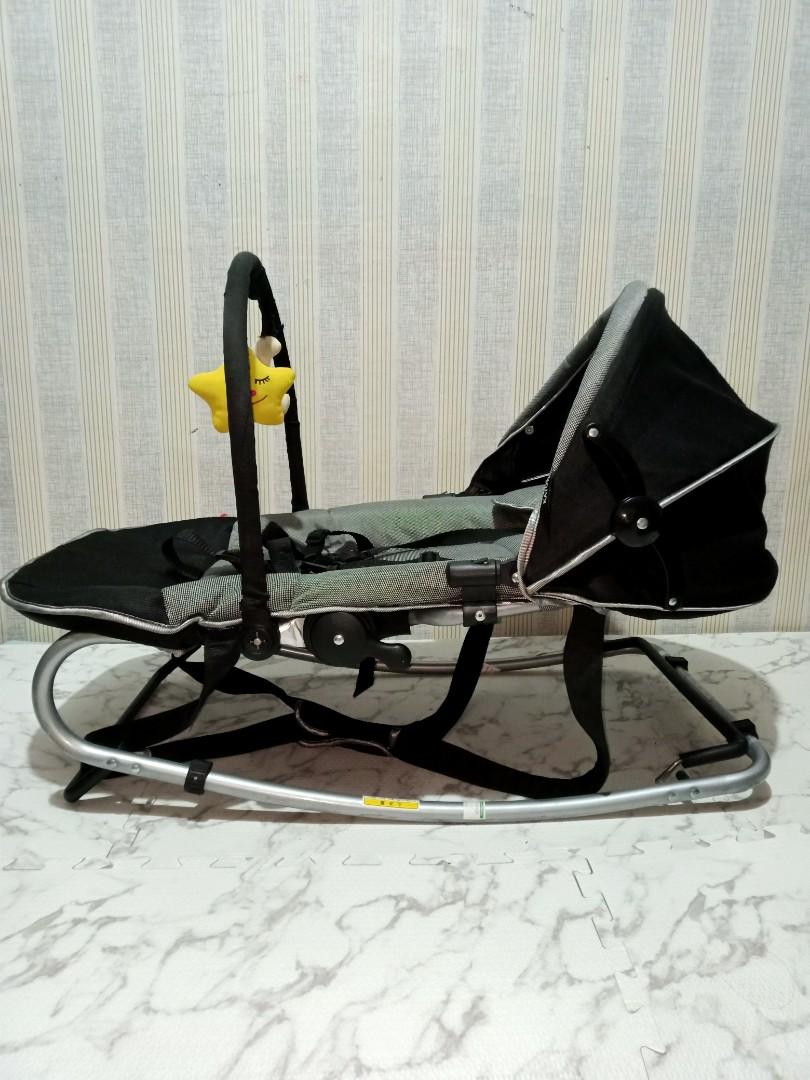 Katoji baby rocker, Babies & Kids, Infant Playtime on Carousell