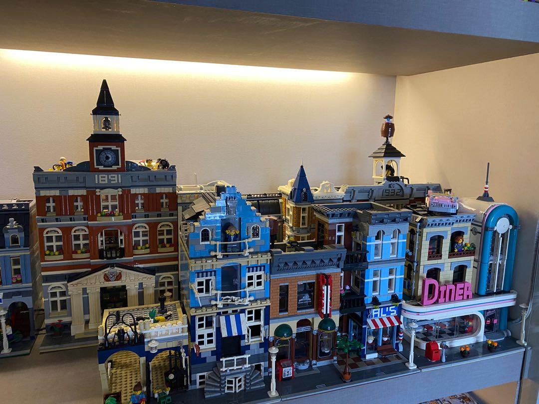 Lepin and Lego Modular Buildings, Hobbies & Toys, Toys & Games on Carousell