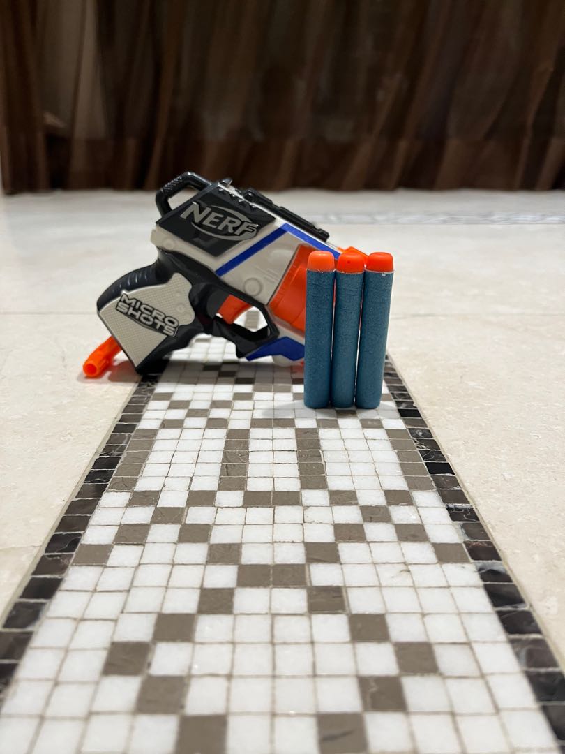 Nerf MicroShots Strongarm, 興趣及遊戲, 玩具 & 遊戲類 - Carousell