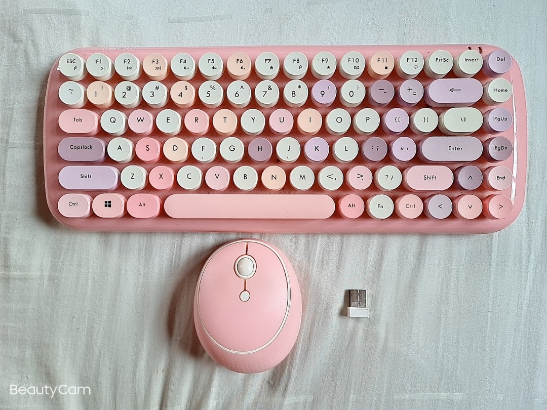 Old-school keyboard, Computers & Tech, Parts & Accessories, Computer ...