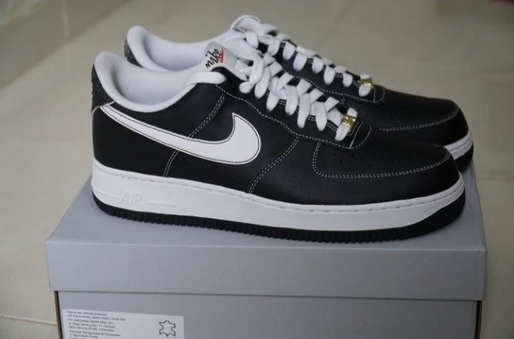 Sepatu Air Force 1'07, Fesyen Pria, Sepatu , Sneakers di Carousell