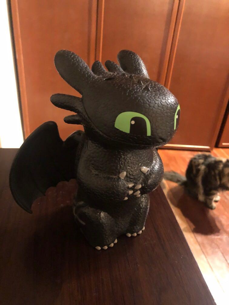 Toothless figure, Hobbies & Toys, Memorabilia & Collectibles, Fan ...