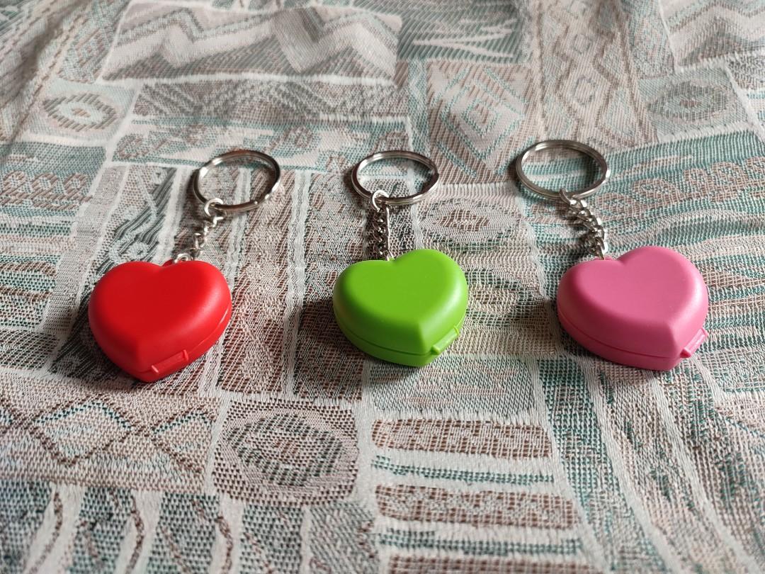 Tupperware Heart Locket Keychain & Pill Container, Women's Fashion ...