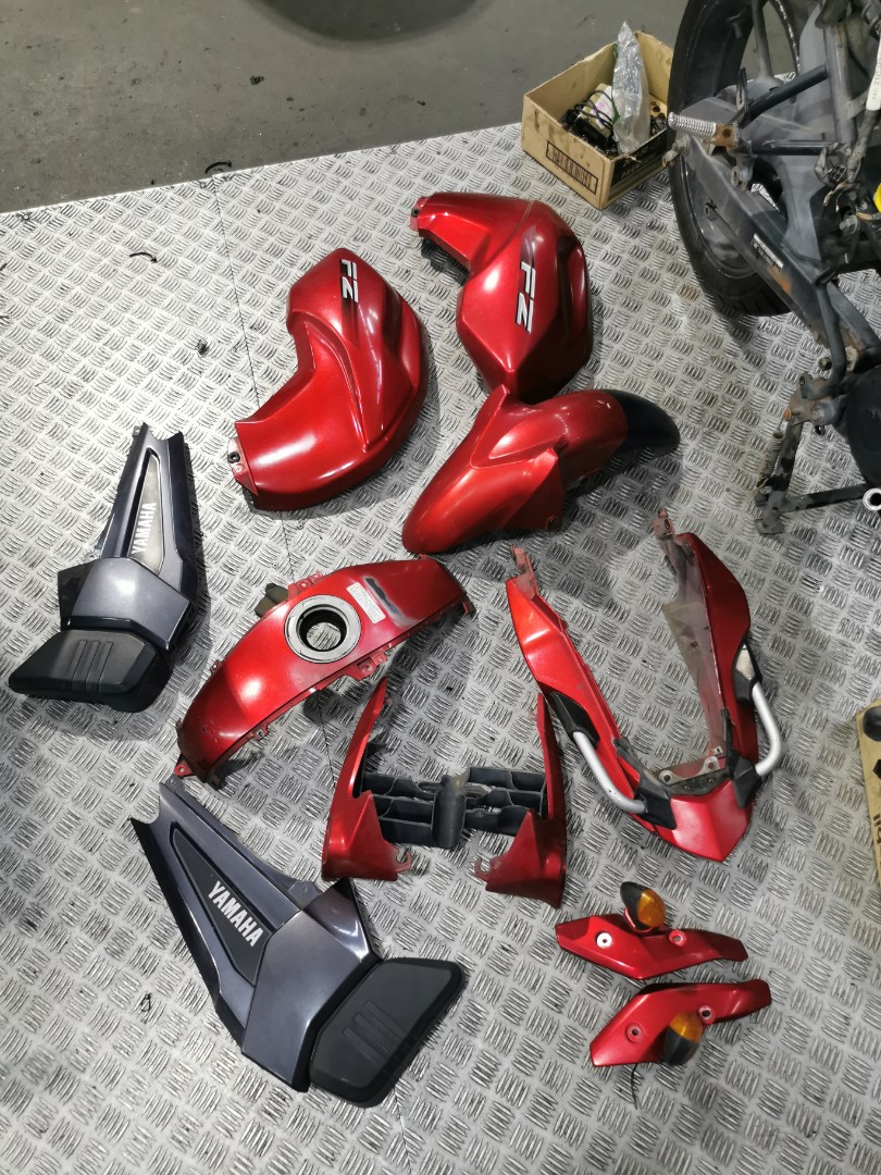 Yamaha FZ16 Fairing Cover Set, Motorcycles, Motorcycle Accessories on ...