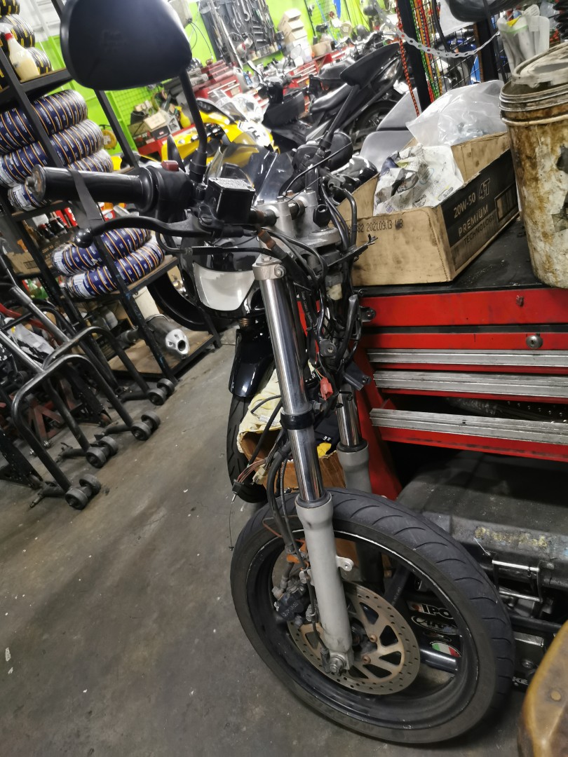 Yamaha FZ16 Fork & Wheel Rim, Motorcycles, Motorcycle Accessories on ...