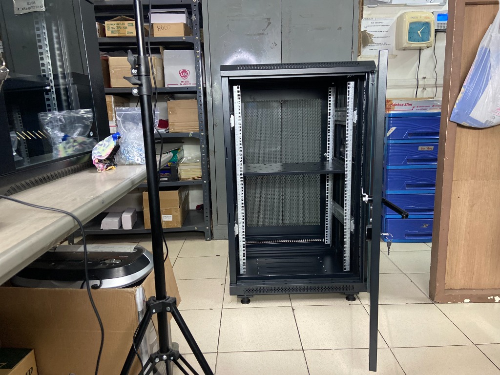 Data rack 18U data rack data cabinet server rack server cabinet ...