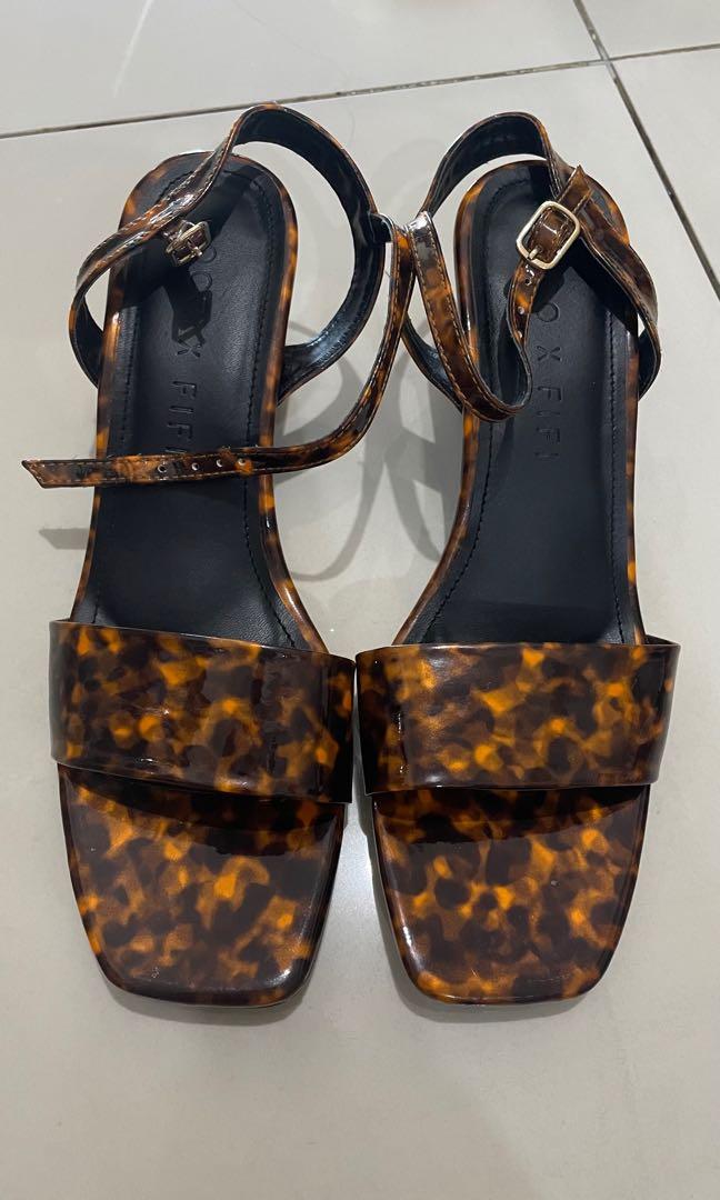 2 Inch Block Heels, Women's Fashion, Footwear, Heels on Carousell